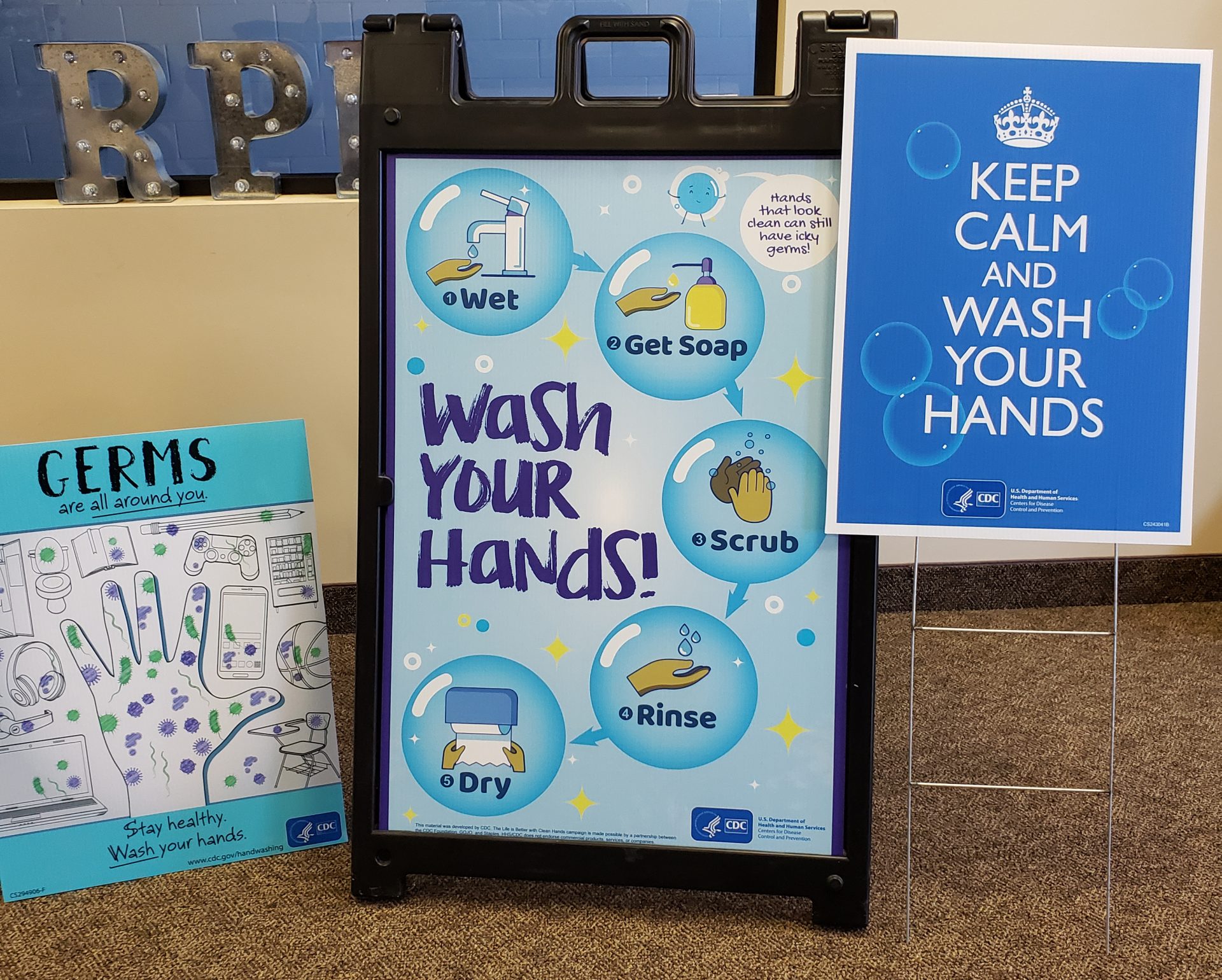 Wash your hands! Signs - RPM