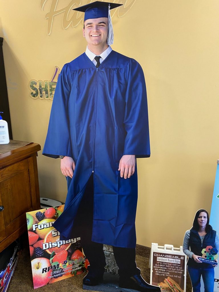 Graduation full size cut outs with easels - RPM